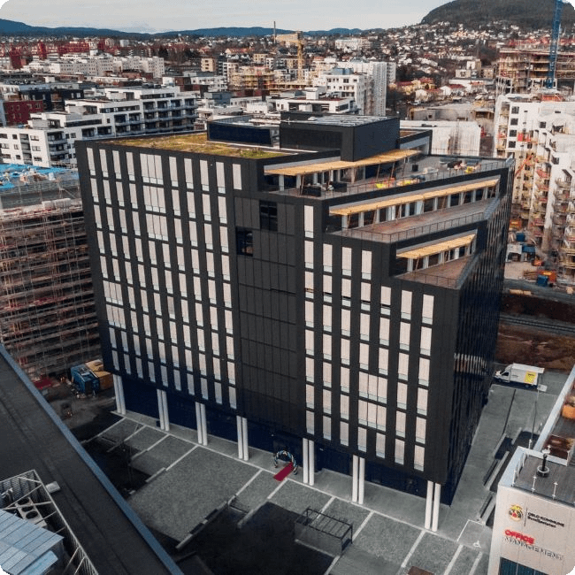 Hjem - First Mover Group